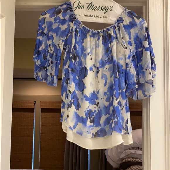 Worth | Tops | Blue Worth Top To Wear With White Jeans | Poshmark